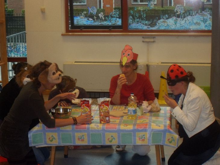 Het rode kippetje - Juf Leonie