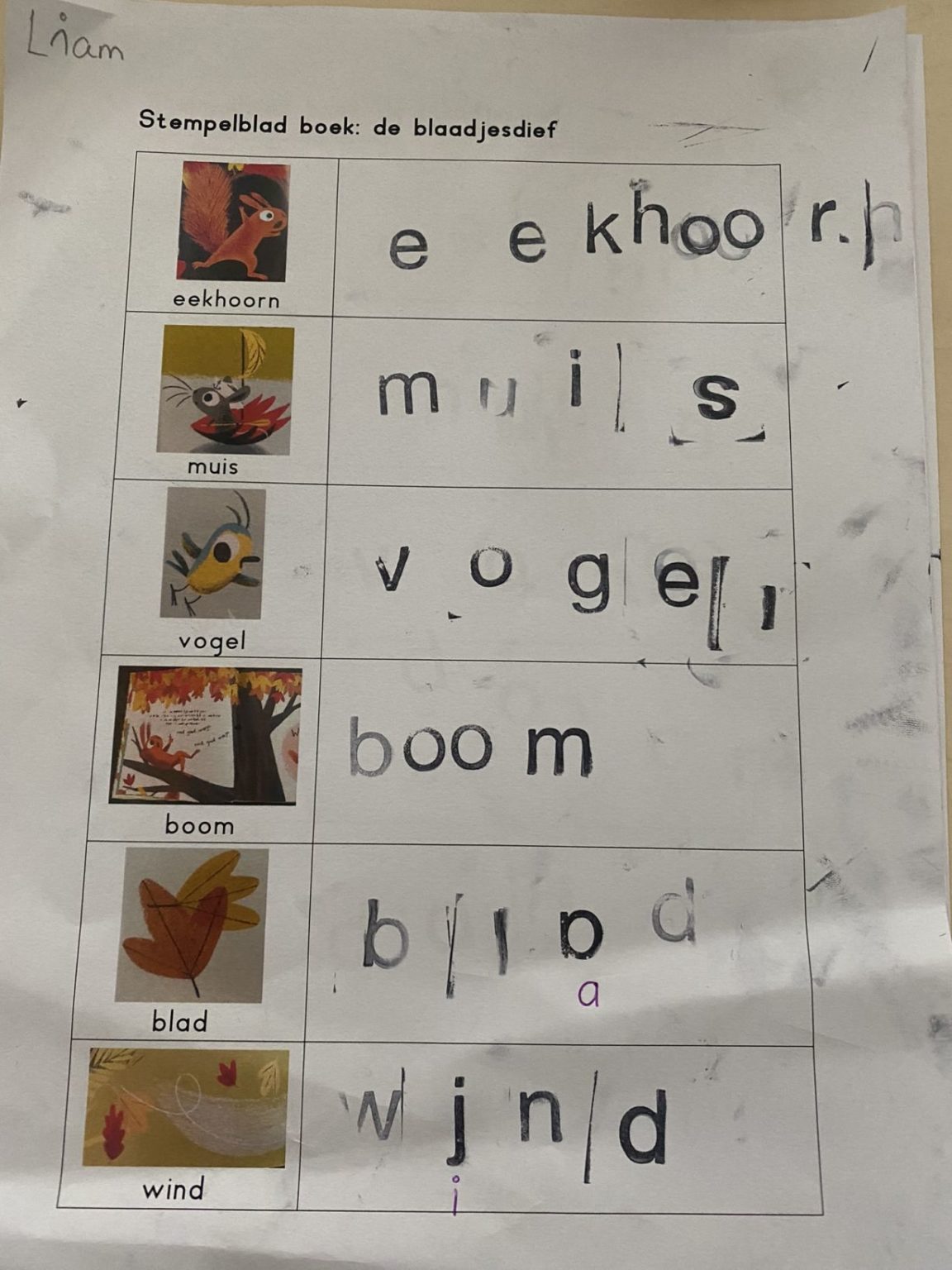 De blaadjesdief - Juf Leonie