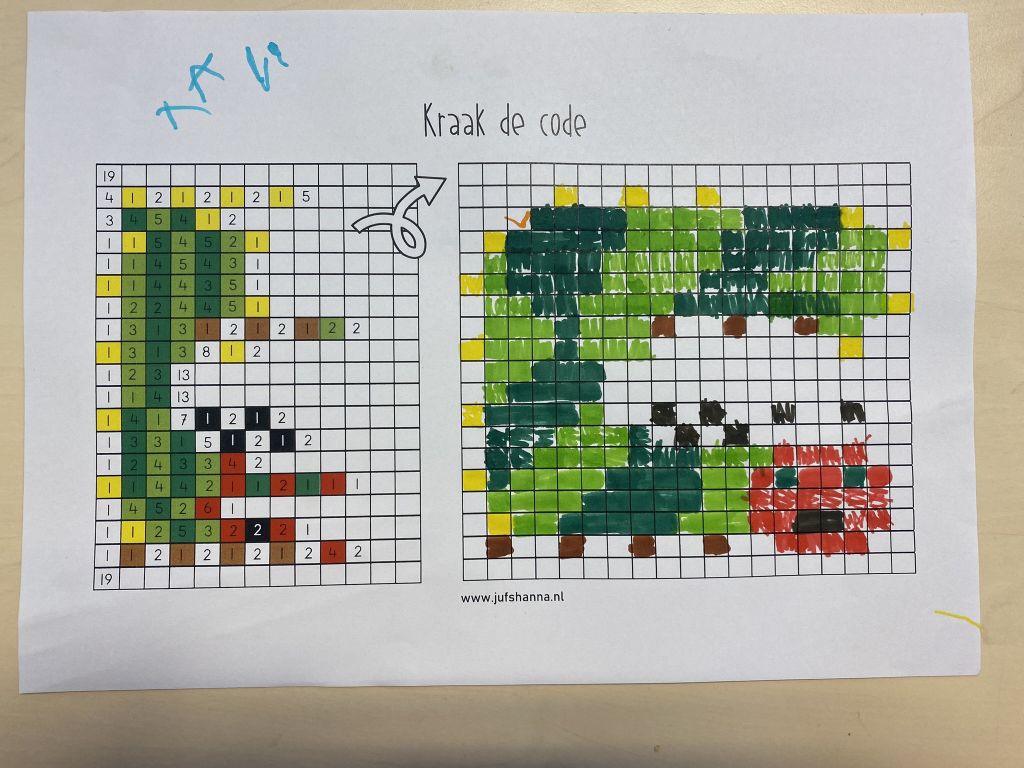 Rupsje nooit genoeg - Juf Leonie